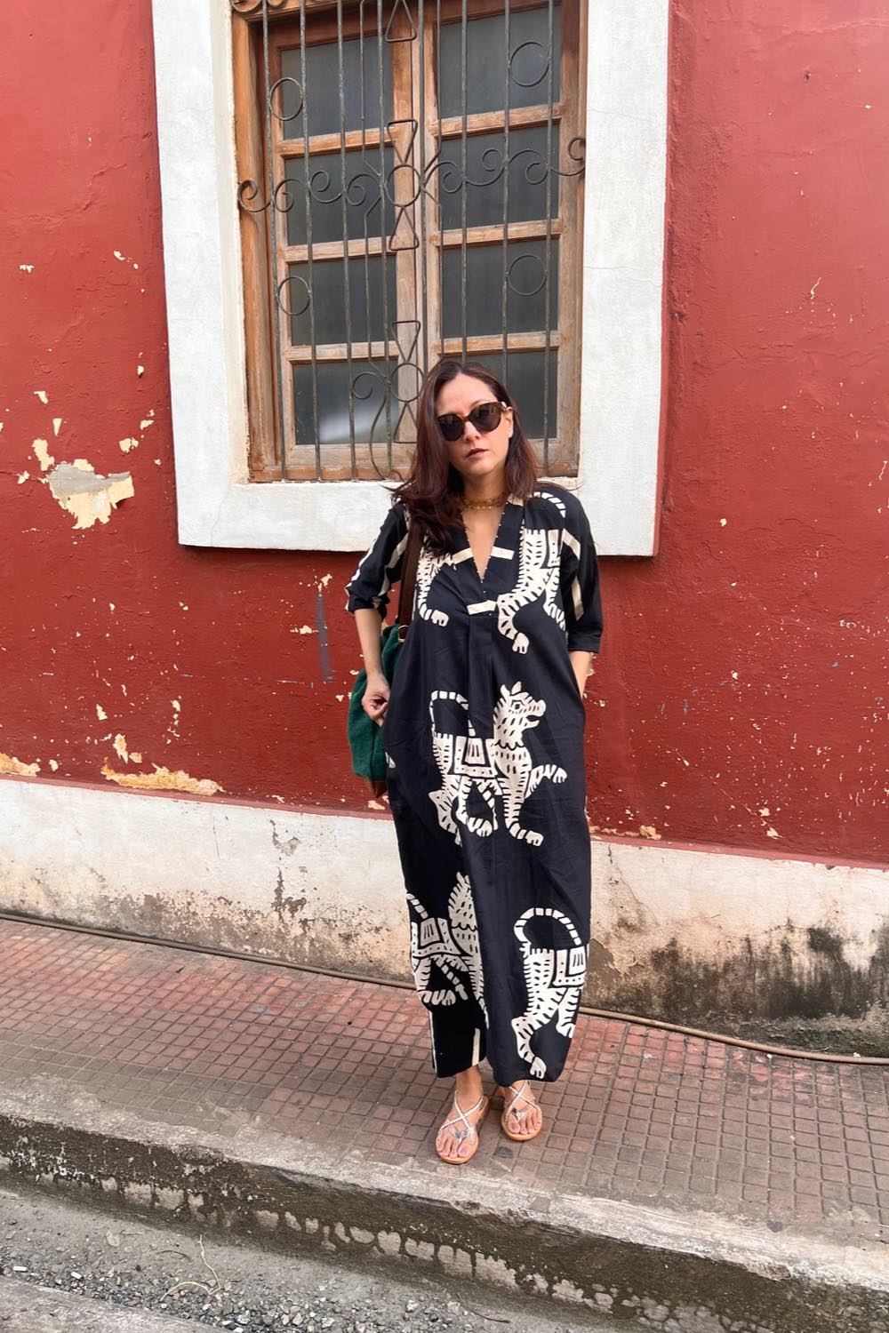 Buy SHER KURTA SET (BLACK) from C&W | Light Kurta Sets for Women ...